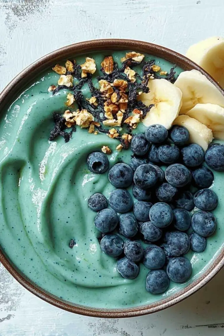 Ocean Smoothie Bowl with Blue Spirulina | JustWorthi